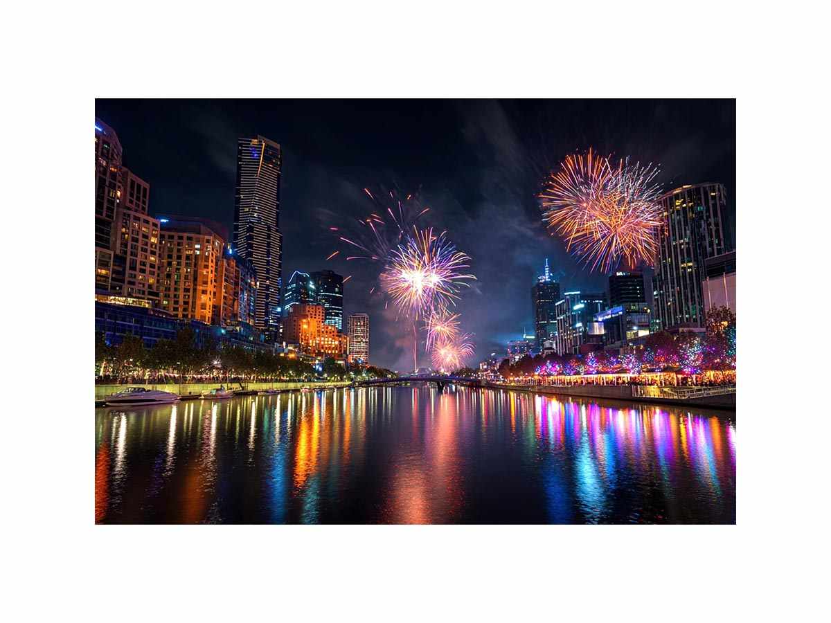 Fireworks Melbourne – Canvas Art Prints